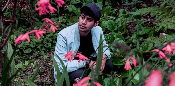 Air Apparent drops bubbly sweet track 'Cosmos' featuring Constance